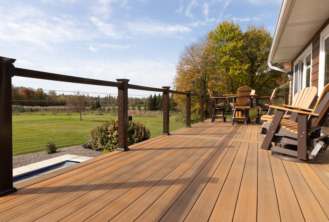 Simple Ways to Elevate Your Composite Deck Design